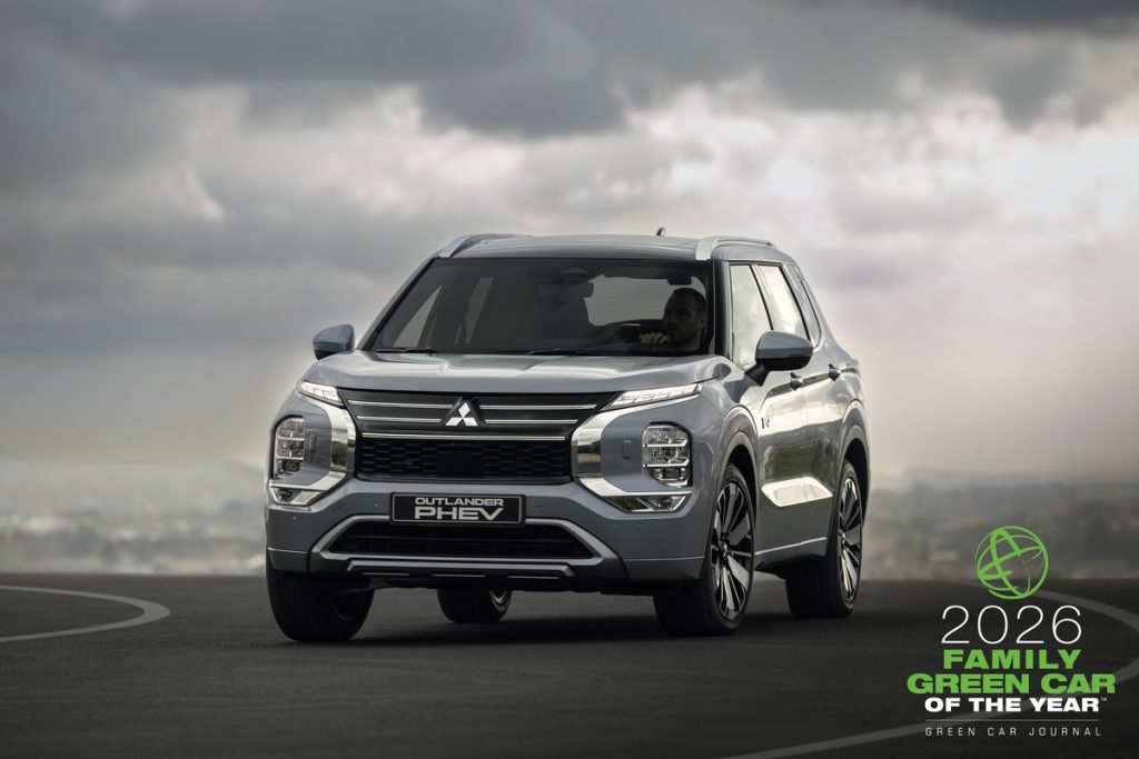 Mitsubishi Outlander and Outlander PHEV Make Green Car Journal History ...